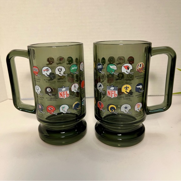 NFL | Dining | Vintage Nfl Mugs 97s Smoked Glass Football Beer Glasses ...
